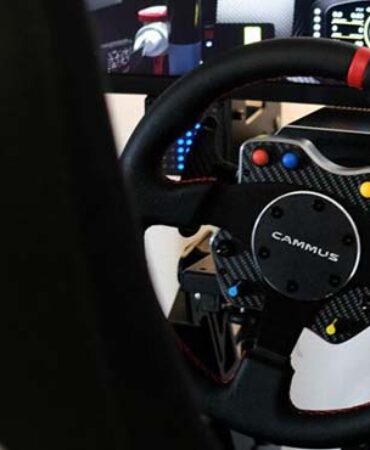 The Ultimate Guide to Direct Drive Sim Wheels in 2025 – Everything You ...